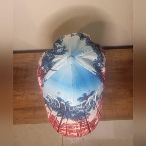 Robin Ruth | Accessories | Robin Ruth Miami Beach All Over Palm Trees ...